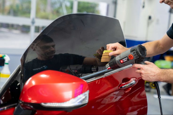 Different Types of Automotive Glass Used in Automobiles